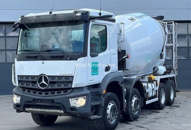 Putzmeister na šasiji Mercedes-Benz MERCEDES-BENZ 3240 kamion s mešalicom za beton