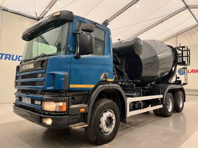 Scania P94 300 kamion s mešalicom za beton