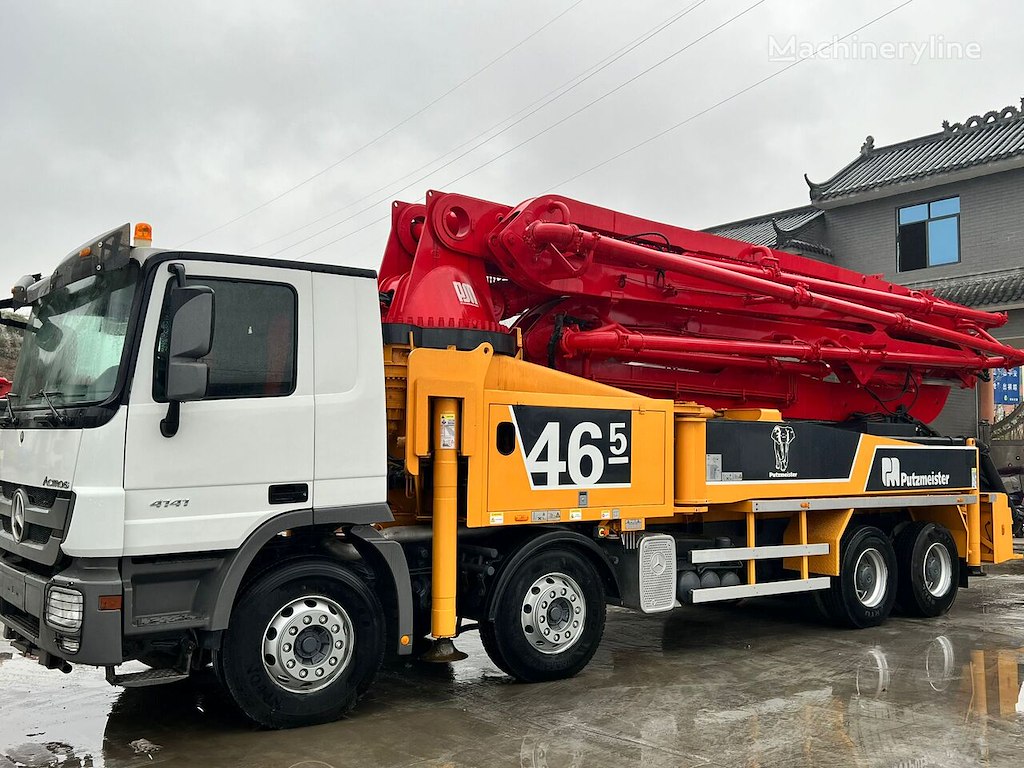 Putzmeister 46.5 140H na šasiji Mercedes-Benz Actros 4141 pumpa za beton