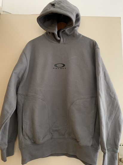 Palace Oakley grey hoodie max sniženo