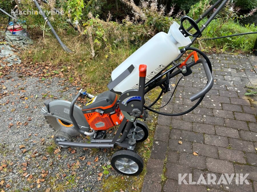 Prodaje se Husqvarna K970-400 sekačicu asfalta na aukciji