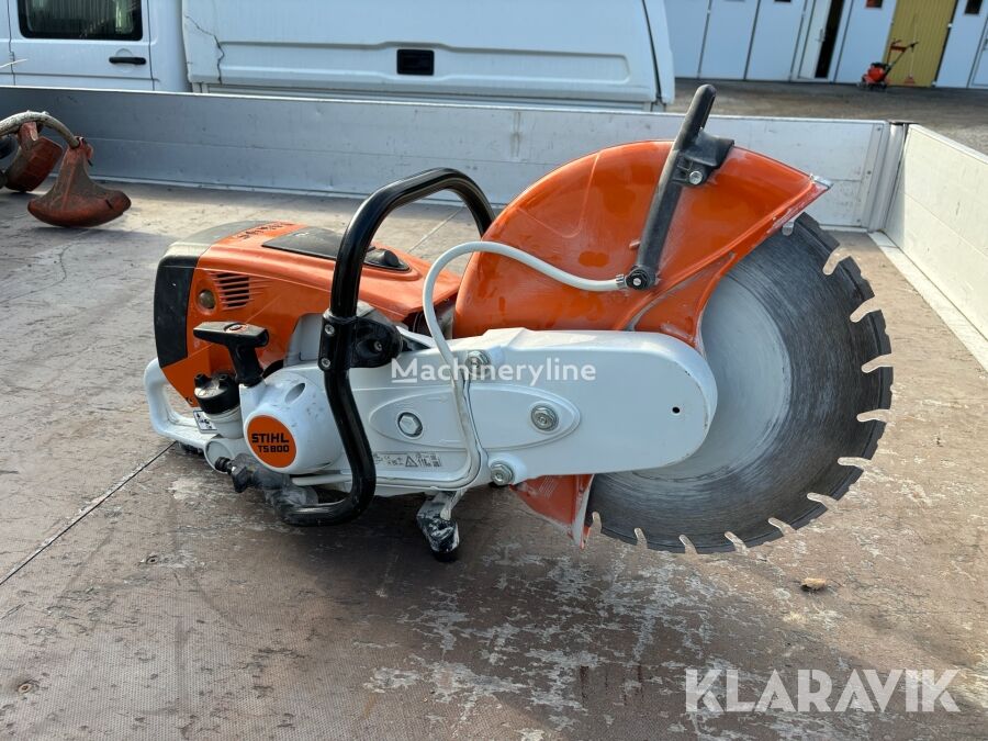 Prodaje se Stihl TS800 sekačicu asfalta na aukciji