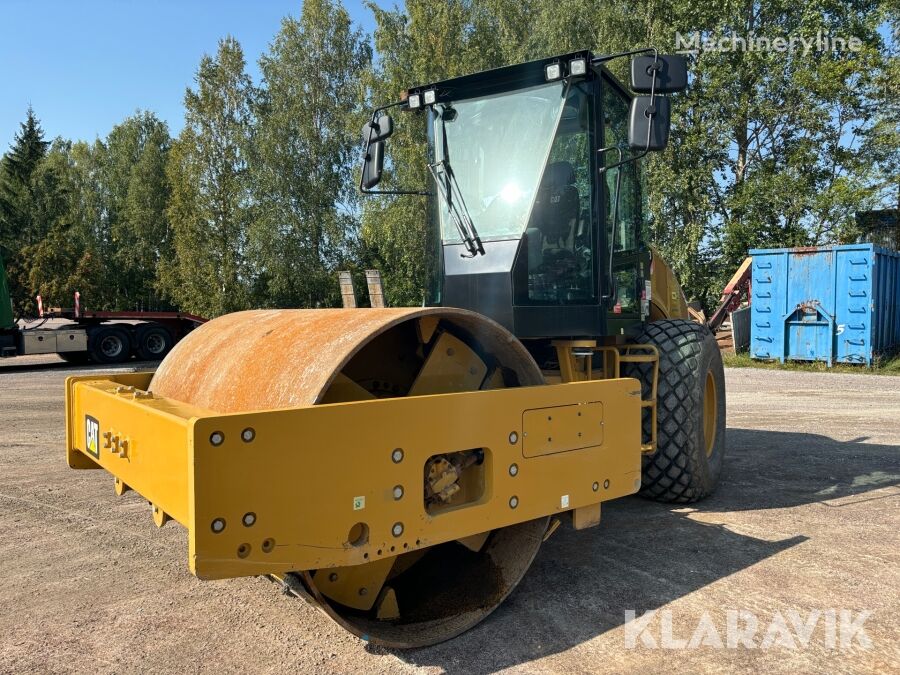 Prodaje se Caterpillar CS66B kompaktor s jednim valjkom na aukciji