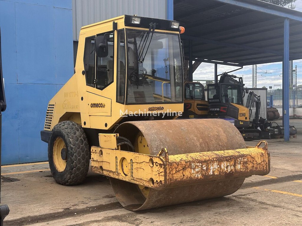 BOMAG BW177D-3 kompaktor s jednim valjkom