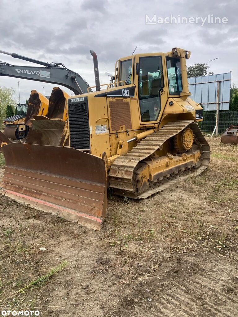 Caterpillar D5N XL buldožer