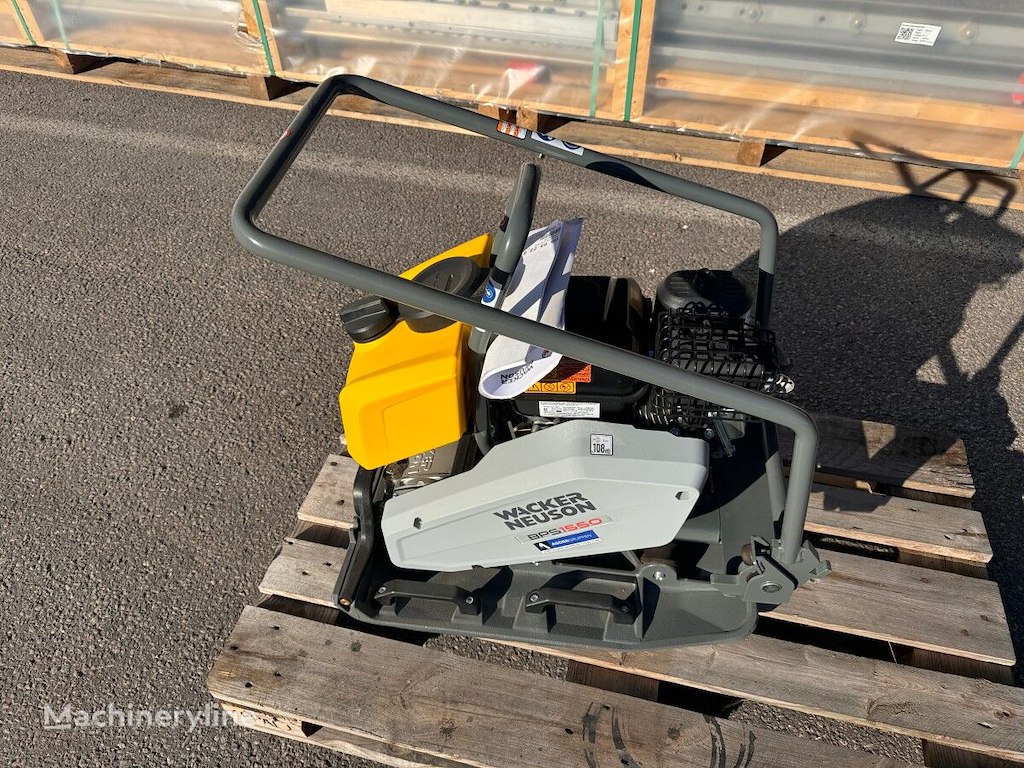 Prodaje se Wacker Neuson BPS1550Bw vibro ploču na aukciji