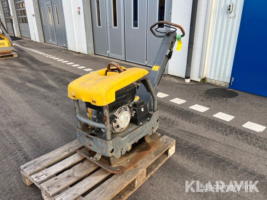 Prodaje se Atlas Copco LG204 vibro ploču na aukciji