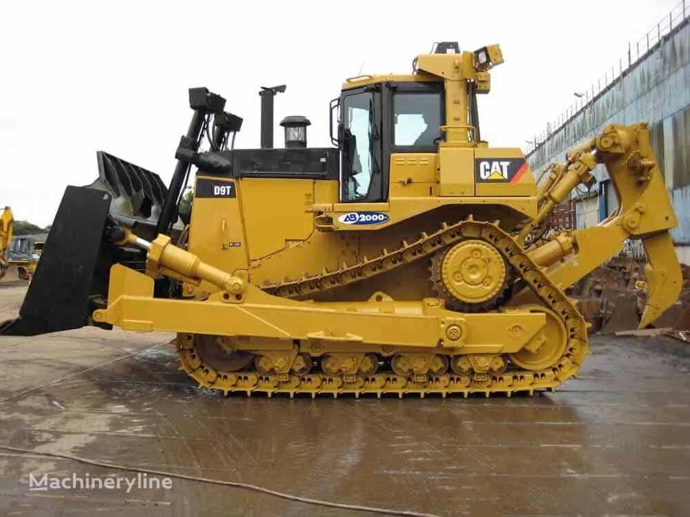 Caterpillar D9T buldožer po rezervnim delovima