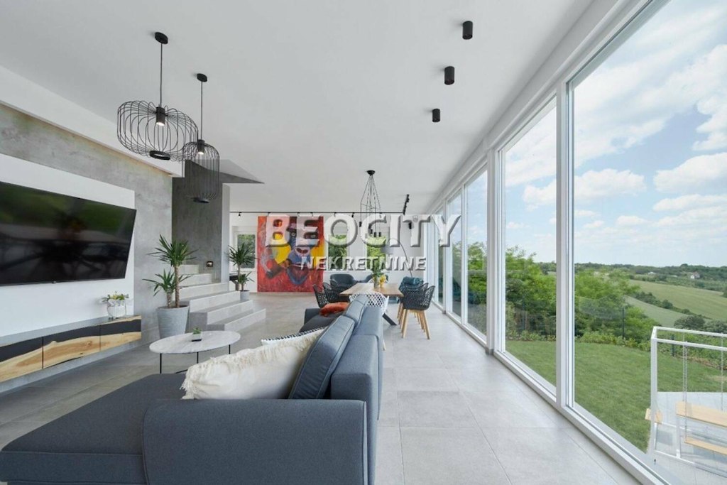 Sremski Karlovci, Fruška gora, , 4.0, 310m2, 3500EUR