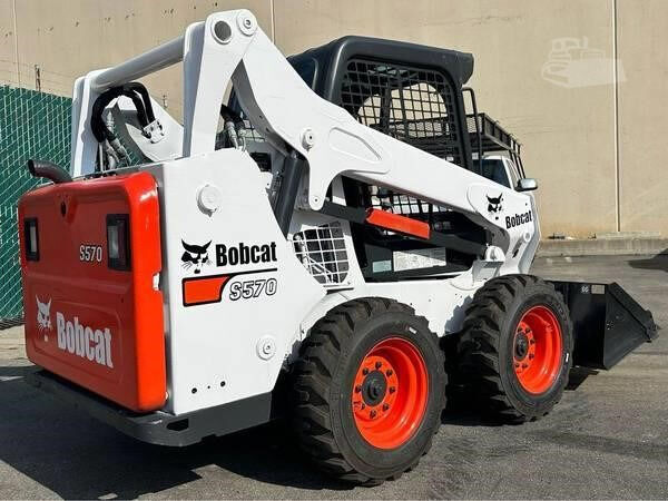 Novi Bobcat S570 mini utovarivač