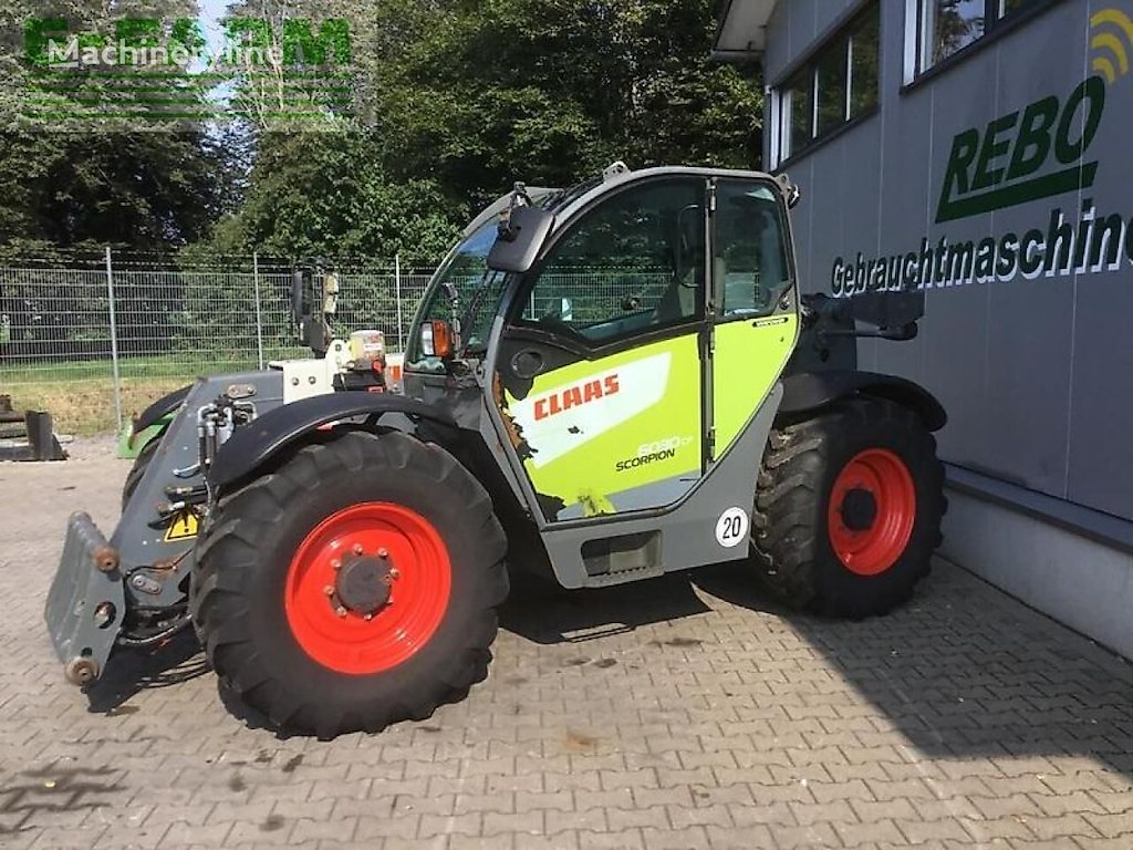 Claas 6030 teleskopski prednji utovarivač