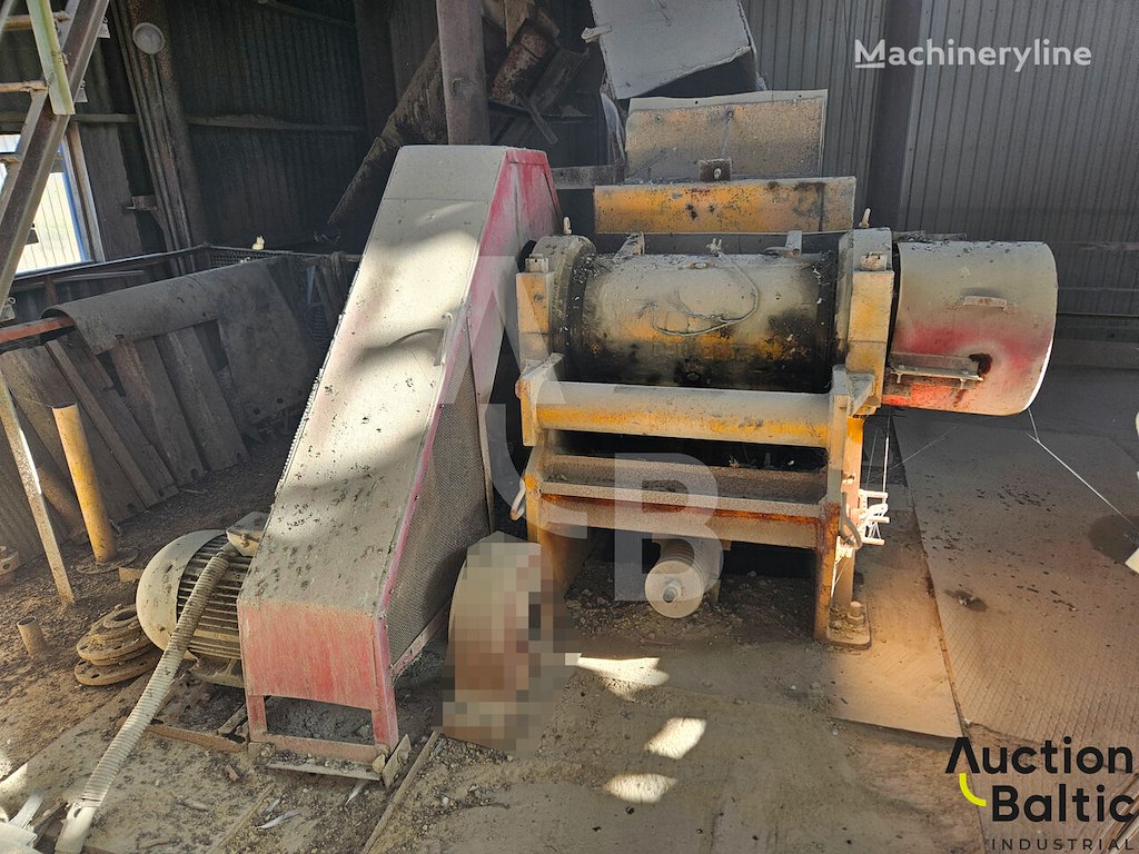 Prodaje se Jaw crusher (Žiauninis trupintuvas) čeljusnu drobilicu na aukciji