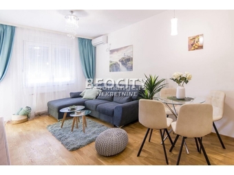 Novi Sad, Rotkvarija, Kraljevića Marka *Kraljev Park*, 1.5, 38m2 Pet friendly