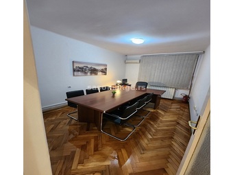 STARI GRAD ,CENTAR ,75m2 , 1100e