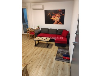 Dvosoban Apartman Petrovaradin 11 - Novi Sad - Petrovaradin