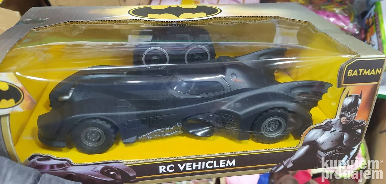 Batmobil/ Betmenov čuveni auto