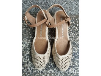 F&amp;F sensitive sole sandale br.41 SNIZENJE