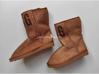 Ugg čizmice