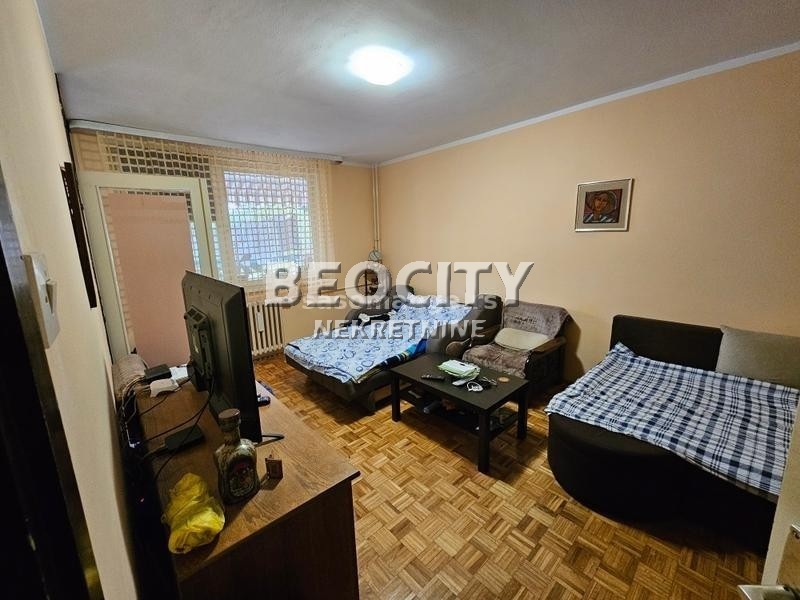 Dvosoban stan, 60 m2, Batajnica, Bihaćka ID: 112991