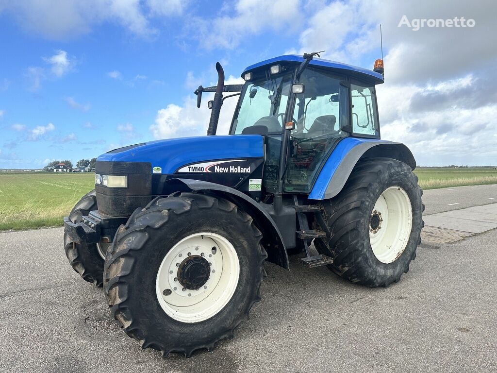 New Holland TM 140 traktor točkaš