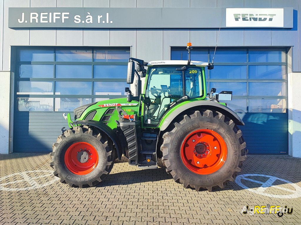 Fendt Vario 724 Gen6 traktor točkaš