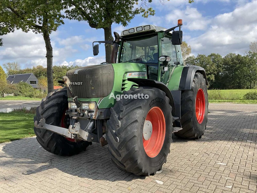 Prodaje se Fendt 920 Vario TMS traktor točkaš na aukciji