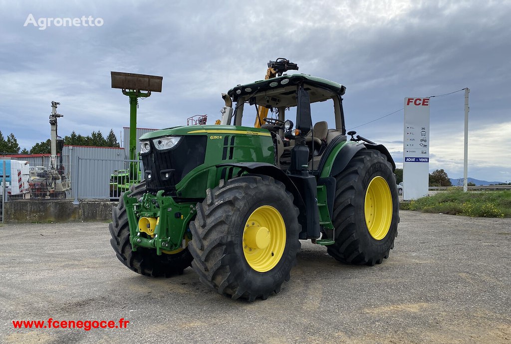 John Deere 6250 R AutoPower / 1er Main traktor točkaš nakon udesa