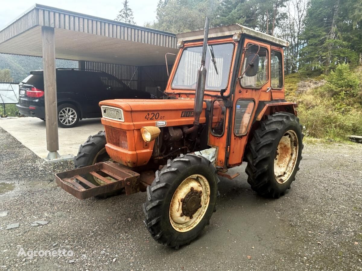 Prodaje se FIAT 420 DT - 4190 timer - 4X4 hjuldrift - leveres med ny service mini traktor na aukciji