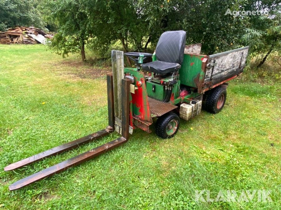 Prodaje se Kirkegårdsvogn med tip lad, kost og skrabeblade mototraktor na aukciji