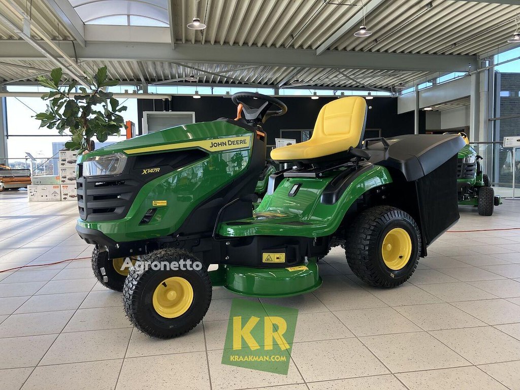 Novi John Deere X147R traktor kosilica