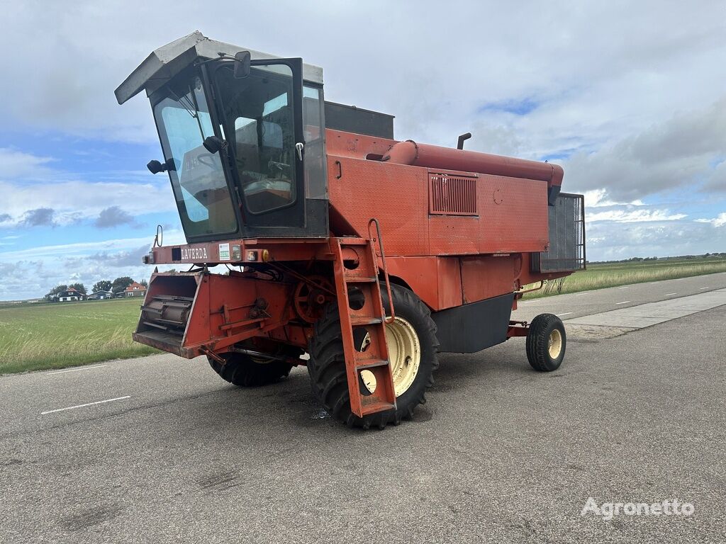 Laverda M150 kombajn za žito