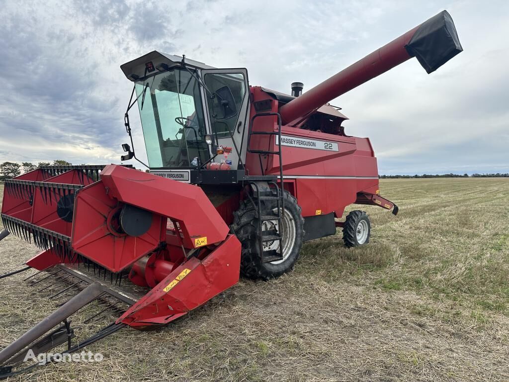 Prodaje se Massey Ferguson 22 kombajn za žito na aukciji