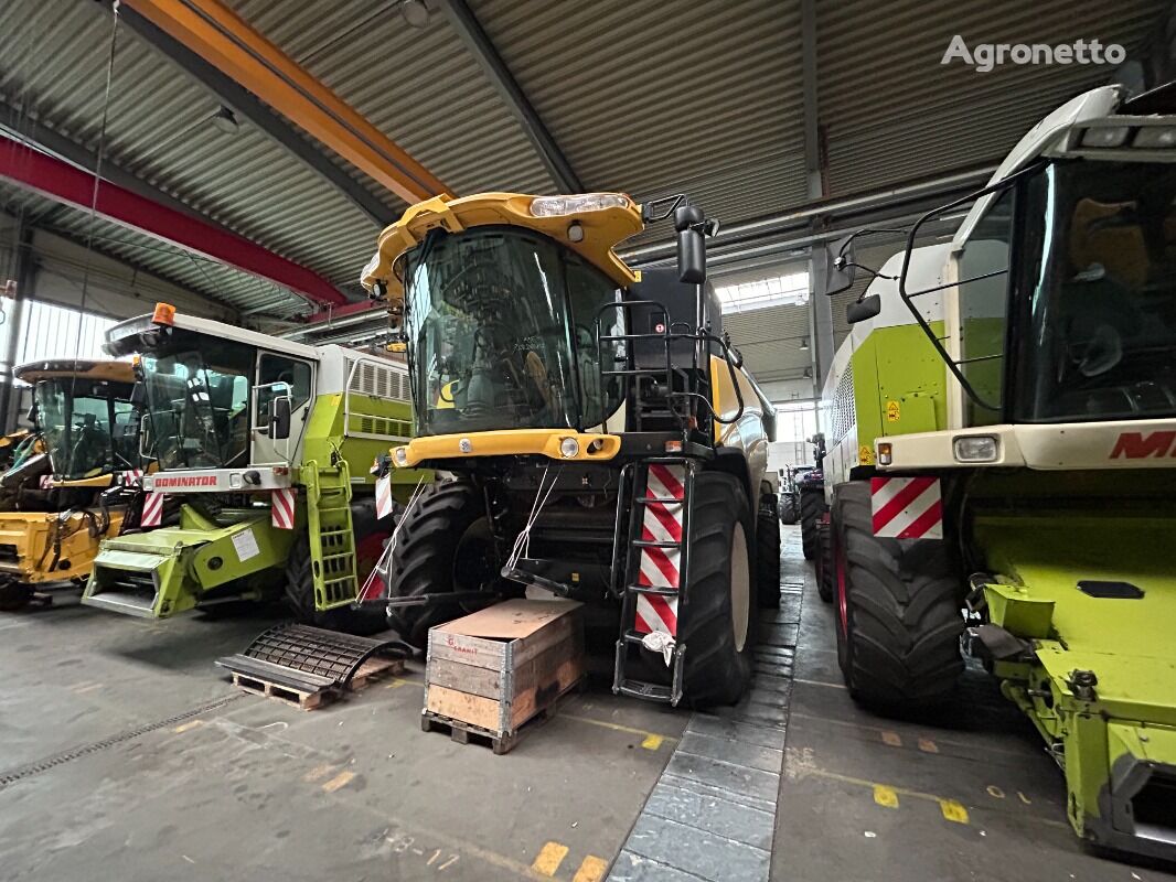 New Holland CR 9080 kombajn za žito