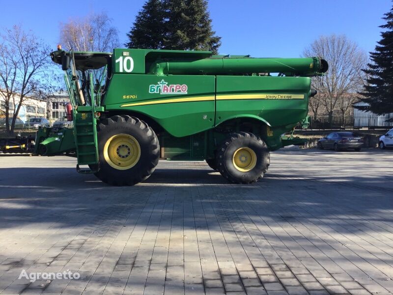 John Deere S670 kombajn za žito