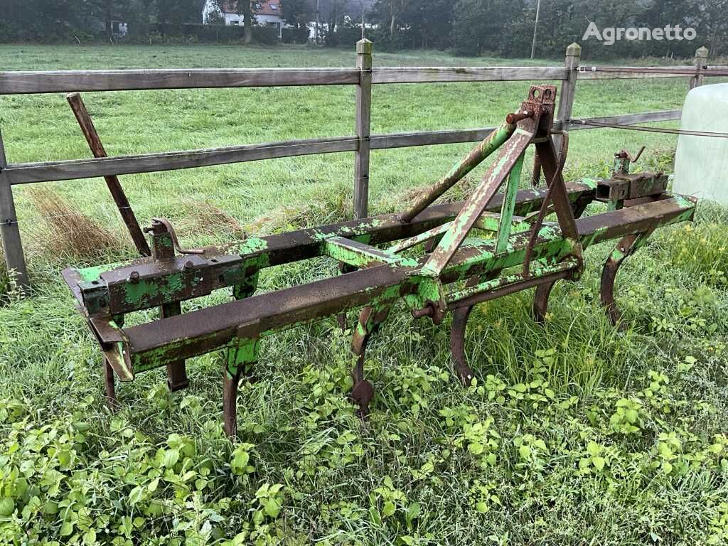 Prodaje se VDW Woeler podrivač na aukciji