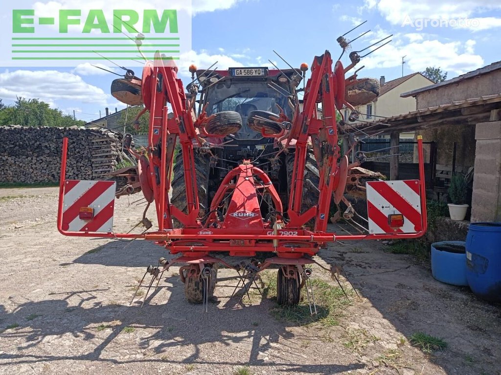 Kuhn gf 7902 mh prevrtač sena