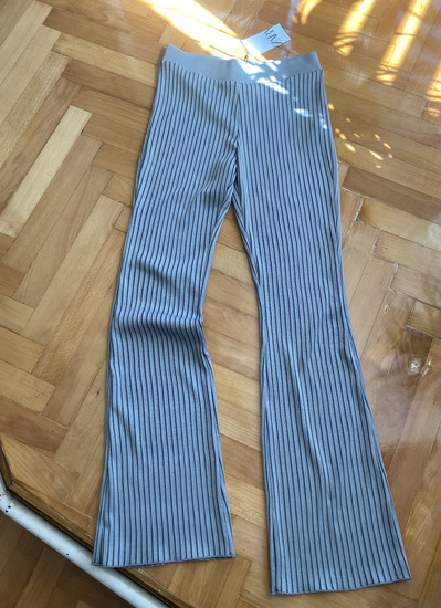 Zara pantalone