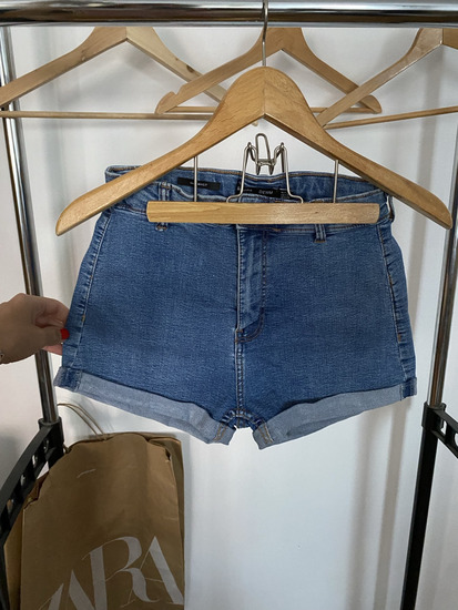 BERSHKA s visok struk teksas elastin