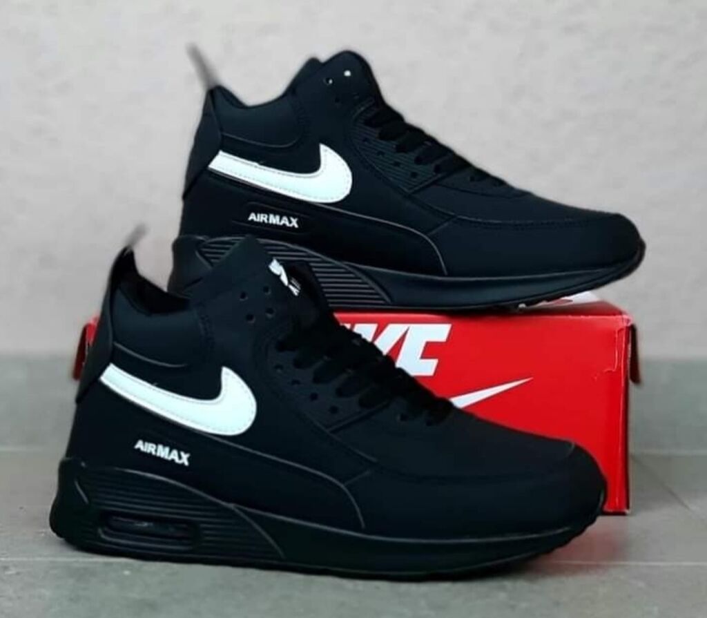 ⚜️NIKE AIR MAX DUBOKE⚜️ -Predobar model,udoban. -Dostupni br 44 i 46