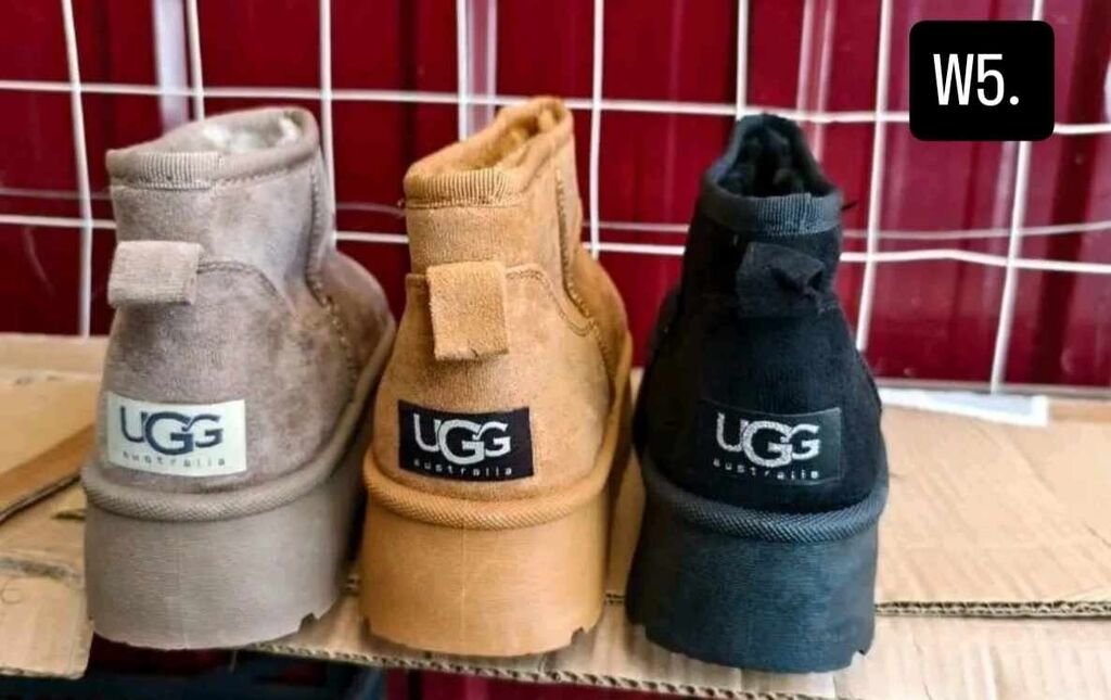 Ugg mini čizme, 41