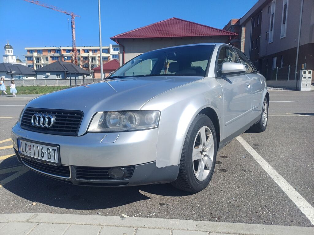 Audi A4: 1.9 l | 2002 г. Limuzina