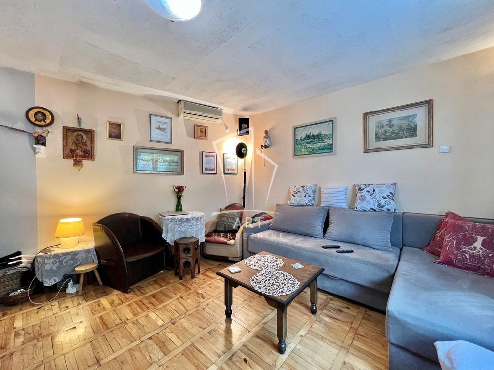 Kuća na mirnoj lokaciji, punoj zelenila ID#8847111 180.000 €