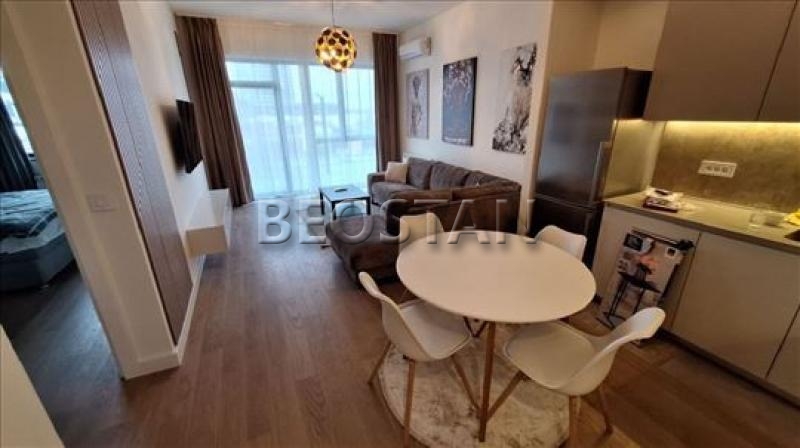 Centar - Beograd na vodi BW #59054 1.400 €