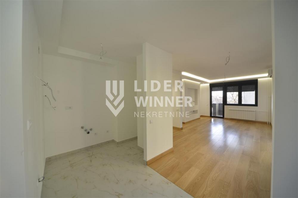 Kompletno lux renoviran ID#128921 260.000 €