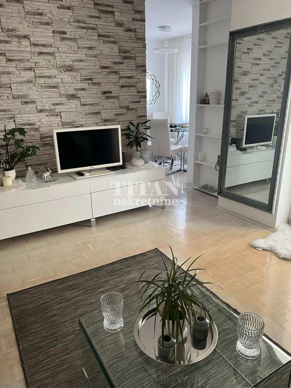 Blok 70, renoviran, namešten ID#5358 185.000 €