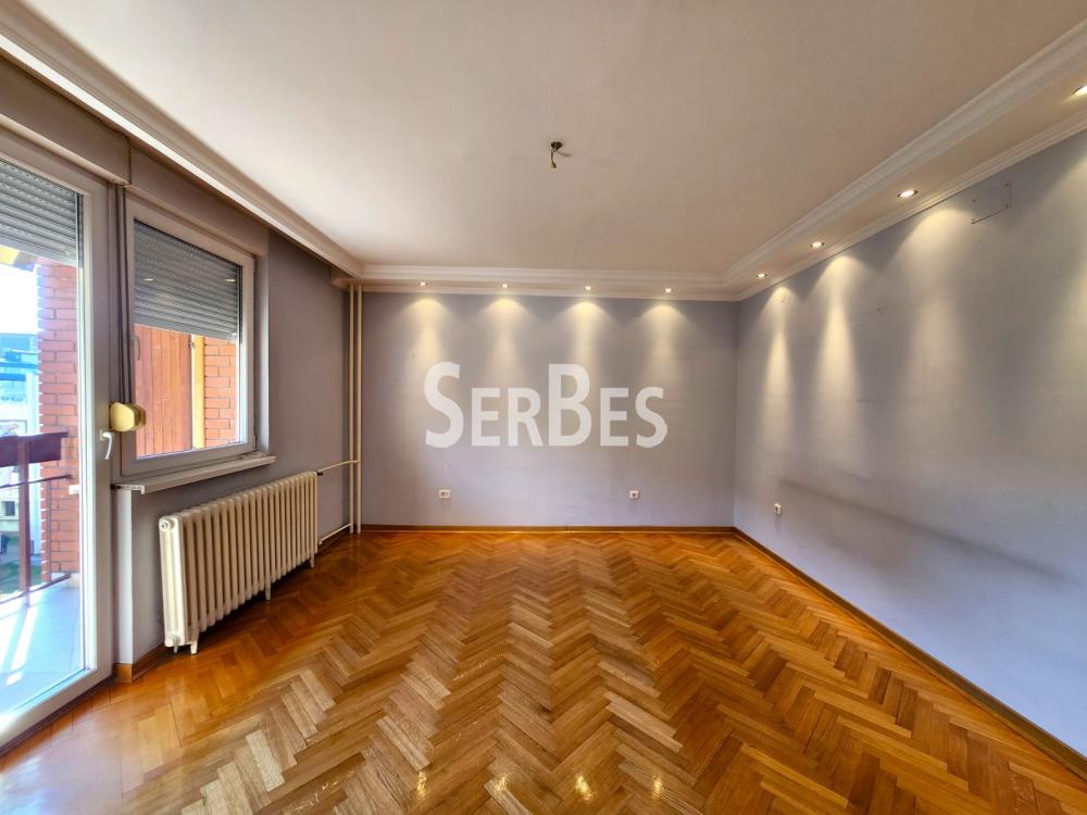 Odličan 3.5 stan 96m2 u blizini Bulevara Oslobođenja ID#1545 231.750 €