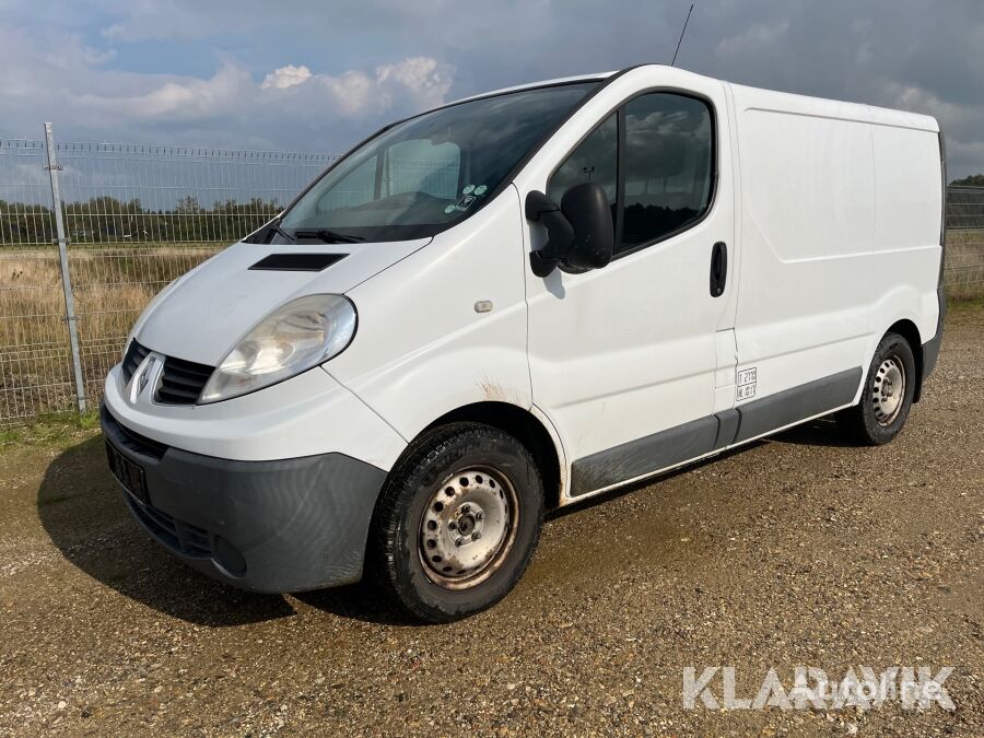 Prodaje se Renault Trafic minibus furgon na aukciji