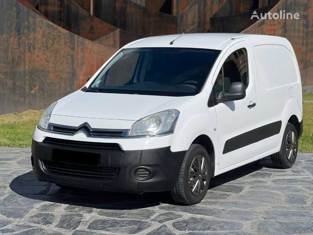 Prodaje se Citroen Berlingo laki furgon na aukciji