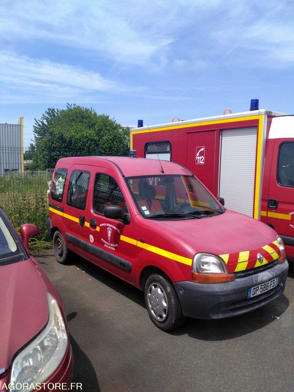 Prodaje se Renault KANGOO laki furgon na aukciji