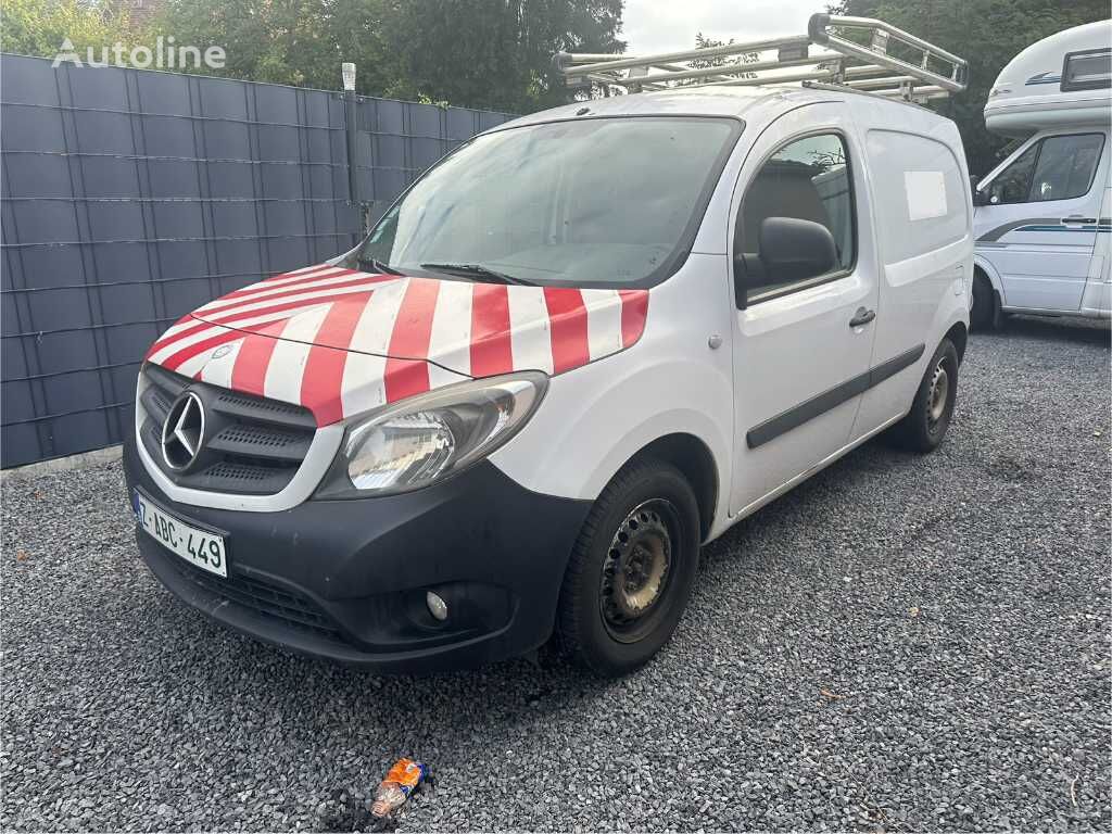 Prodaje se Mercedes-Benz Citan laki furgon na aukciji